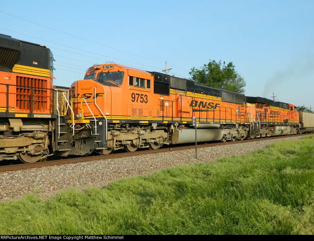 BNSF 9753